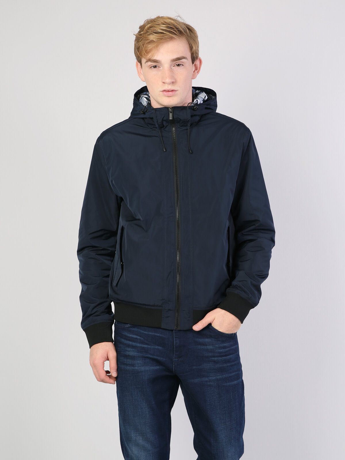 Colins - Navy Men Jackets