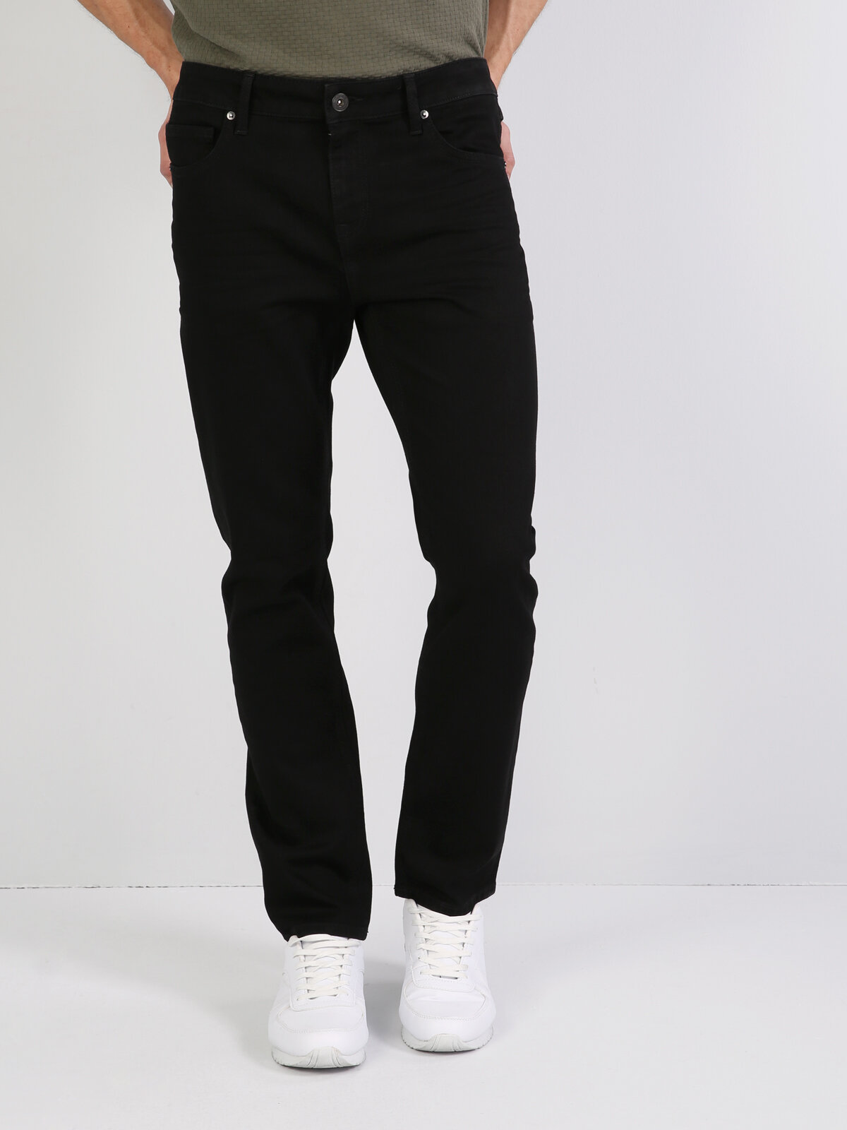 Colins - 044 Karl Düşük Bel Düz Paça Straight Fit Siyah Erkek Jean Pantolon